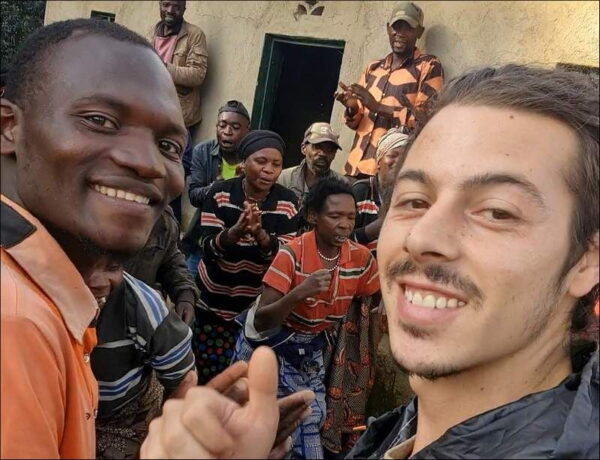 Visit the Batwa tribes in Rwanda